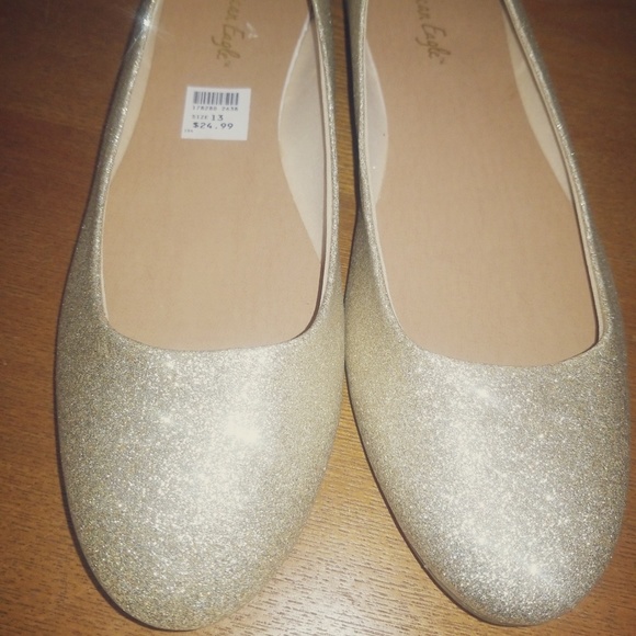 American Eagle By Payless | Shoes | Ae Gold Glitter Round Almond Toe ...